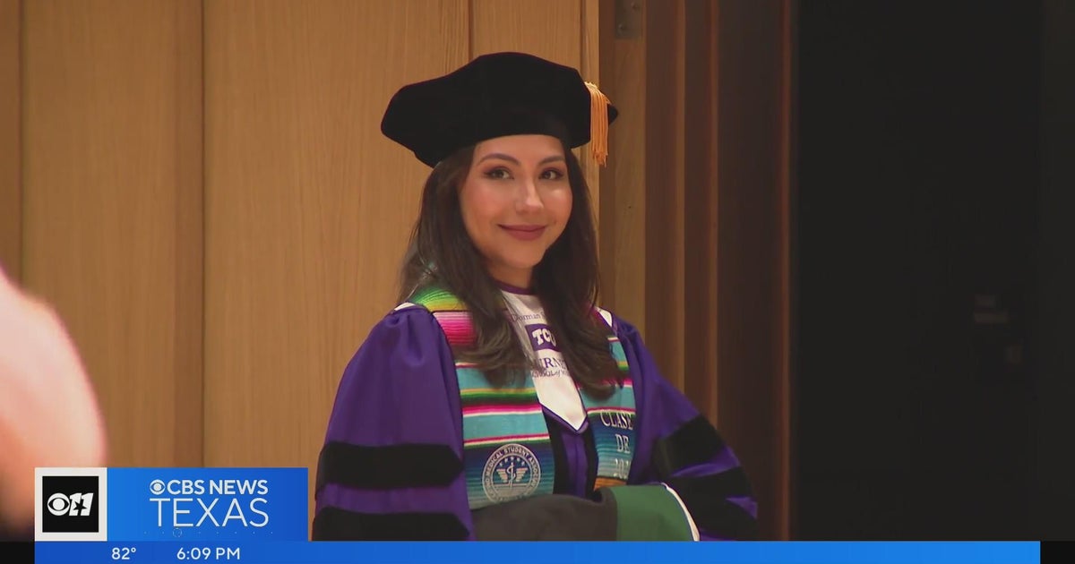 Mom, TCU medical student goes through life changing experience - CBS Texas