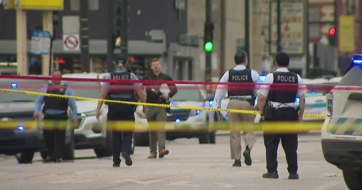 Neighbors call for peace after West Garfield Park shooting - CBS Chicago