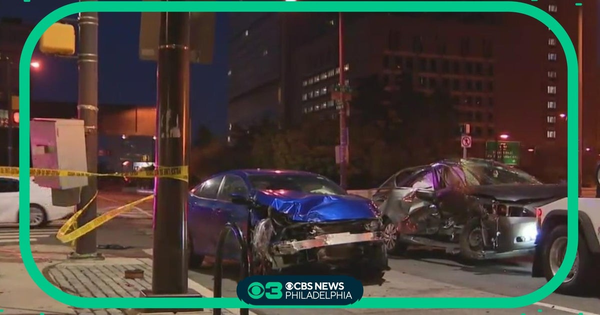 4 hospitalized in Philadelphia hit-and-run crash after driver t-bones vehicle while fleeing ...
