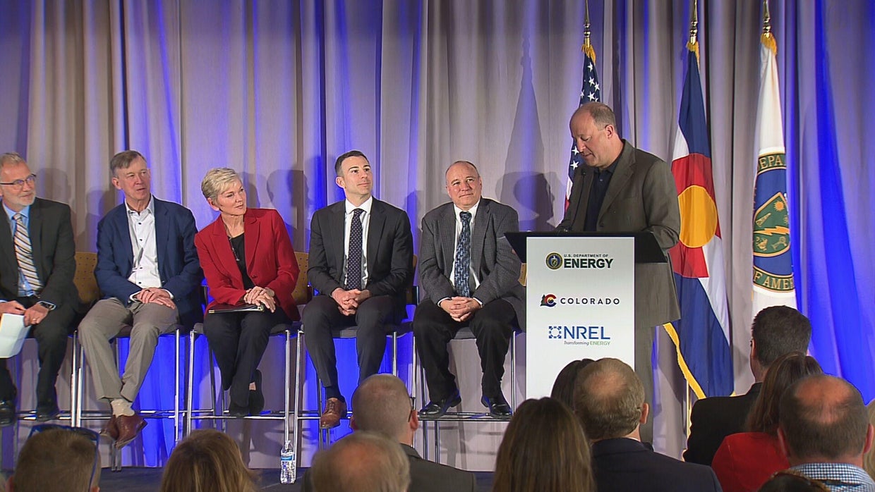 Energy Secretary Jennifer Granholm joins Gov. Jared Polis at NREL ...