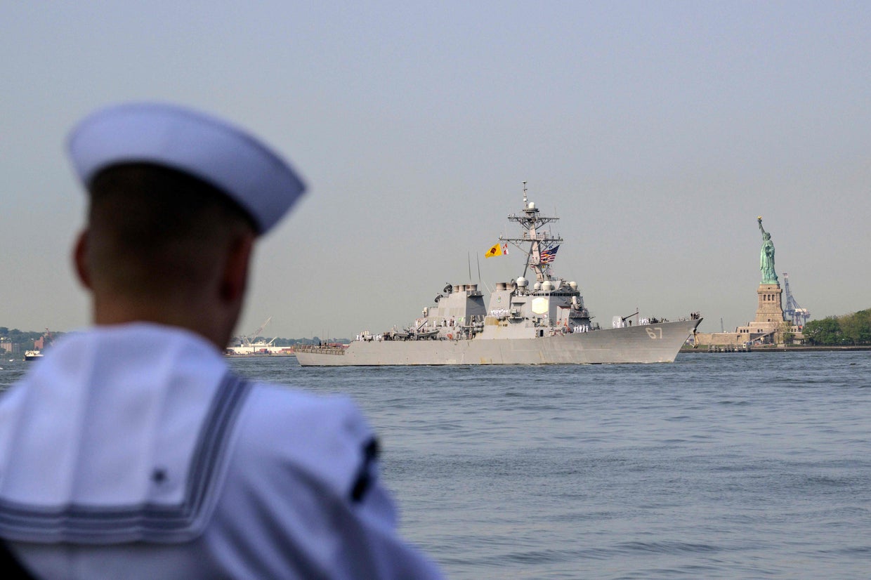 Fleet Week rolls into NYC with Parade of Ships