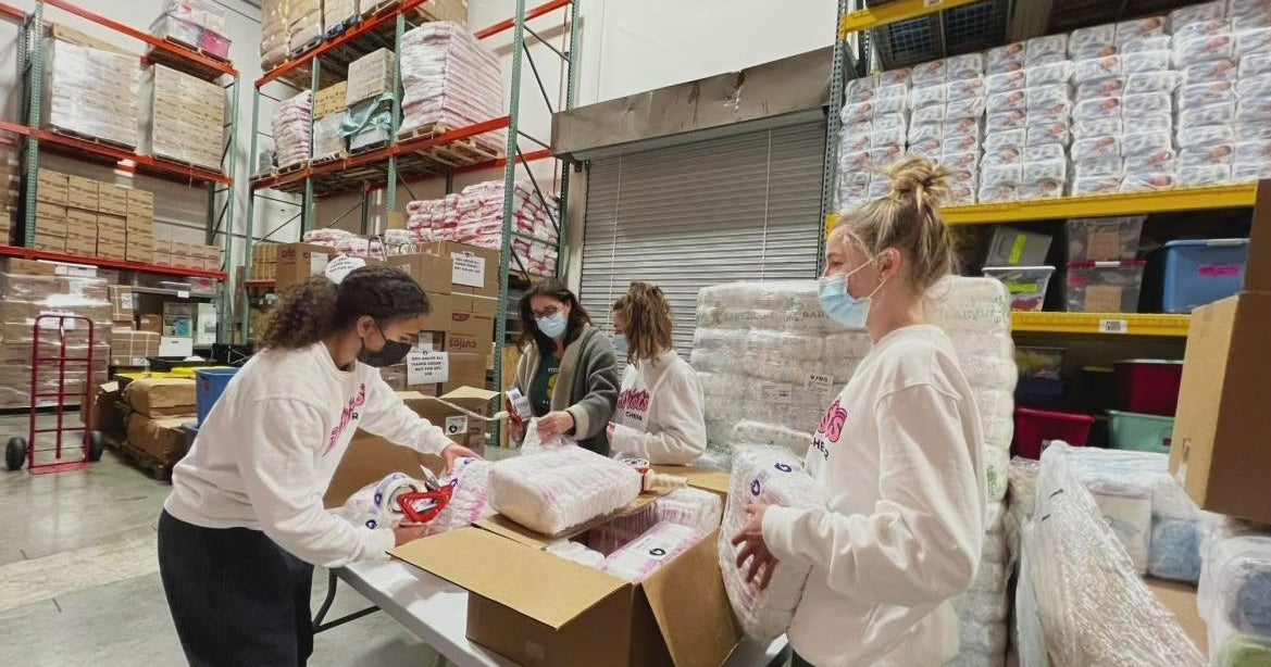 Non-profit helping those in need experiencing period poverty - CBS Chicago