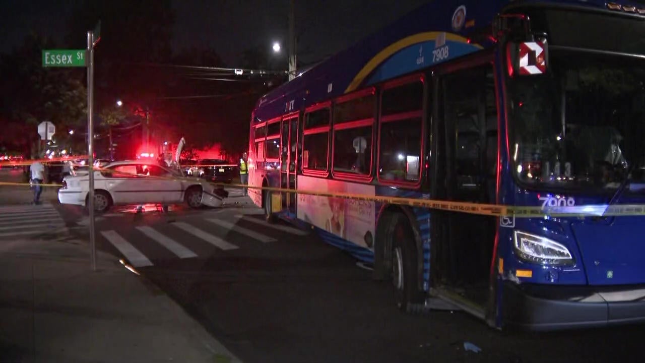 Stories About Bus Crash - CBS New York