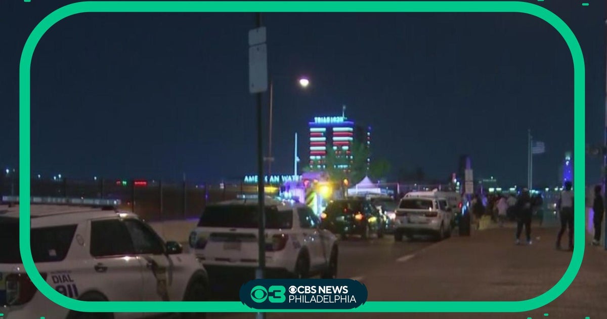 Philadelphia police disperse unruly crowds in Penn's Landing - CBS ...