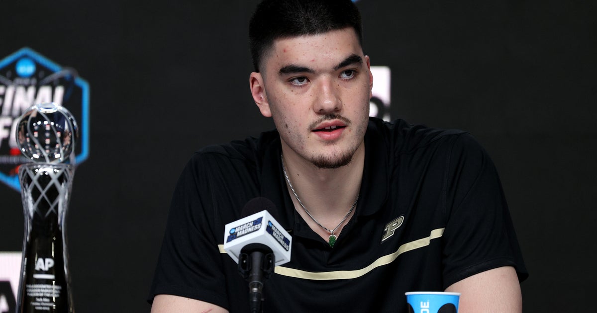 Zach Edey to return to Purdue, will not join NBA Draft - CBS Chicago