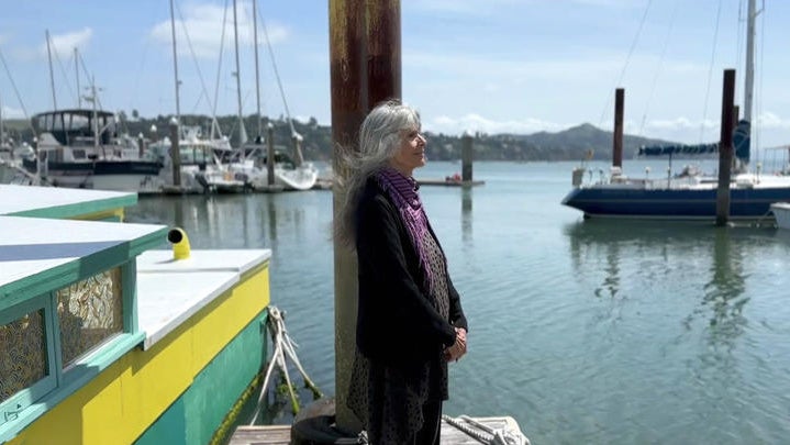 Hidden boating community in Sausalito battles ever-changing tides - CBS ...
