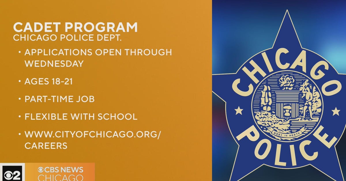 Applications for Chicago Police Cadet program due Wednesday - CBS Chicago
