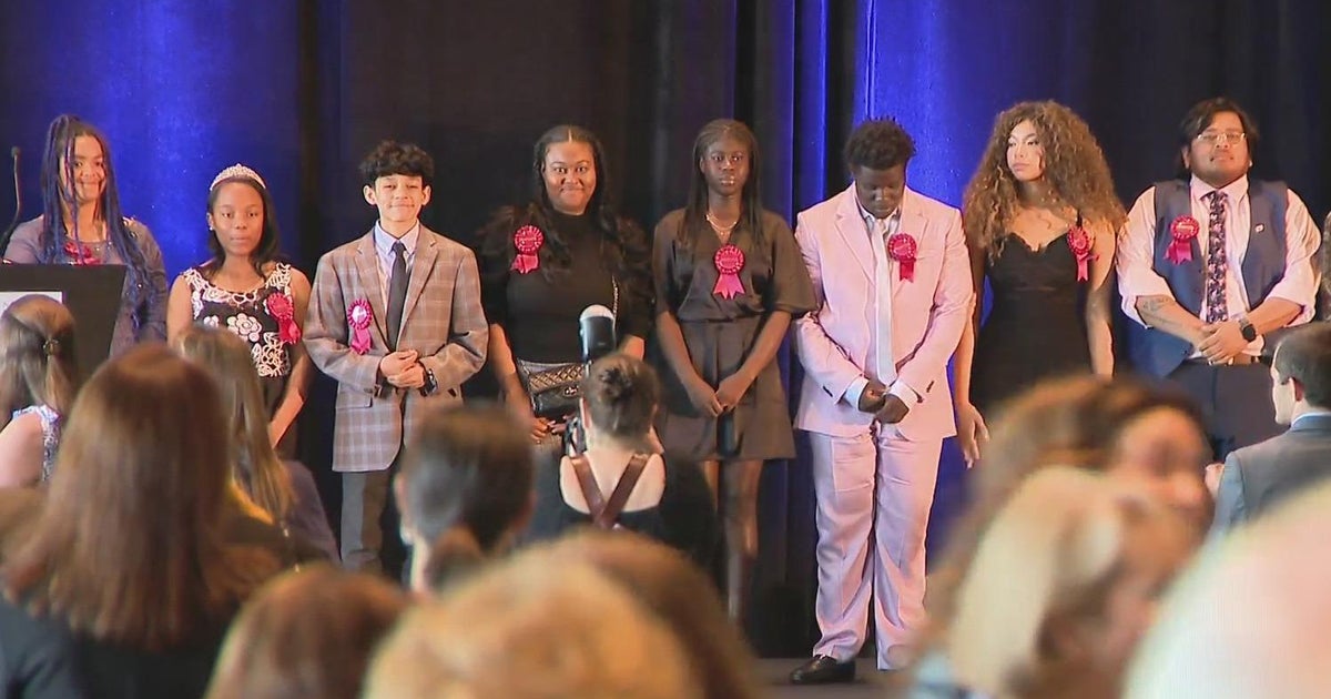 CBS 2's Jim Williams Mercy Home's Leader Council luncheon - CBS Chicago