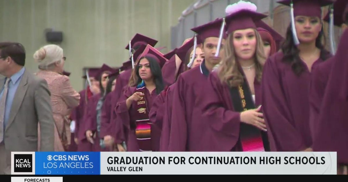LAUSD continuation school students overcome seemingly insurmountable ...