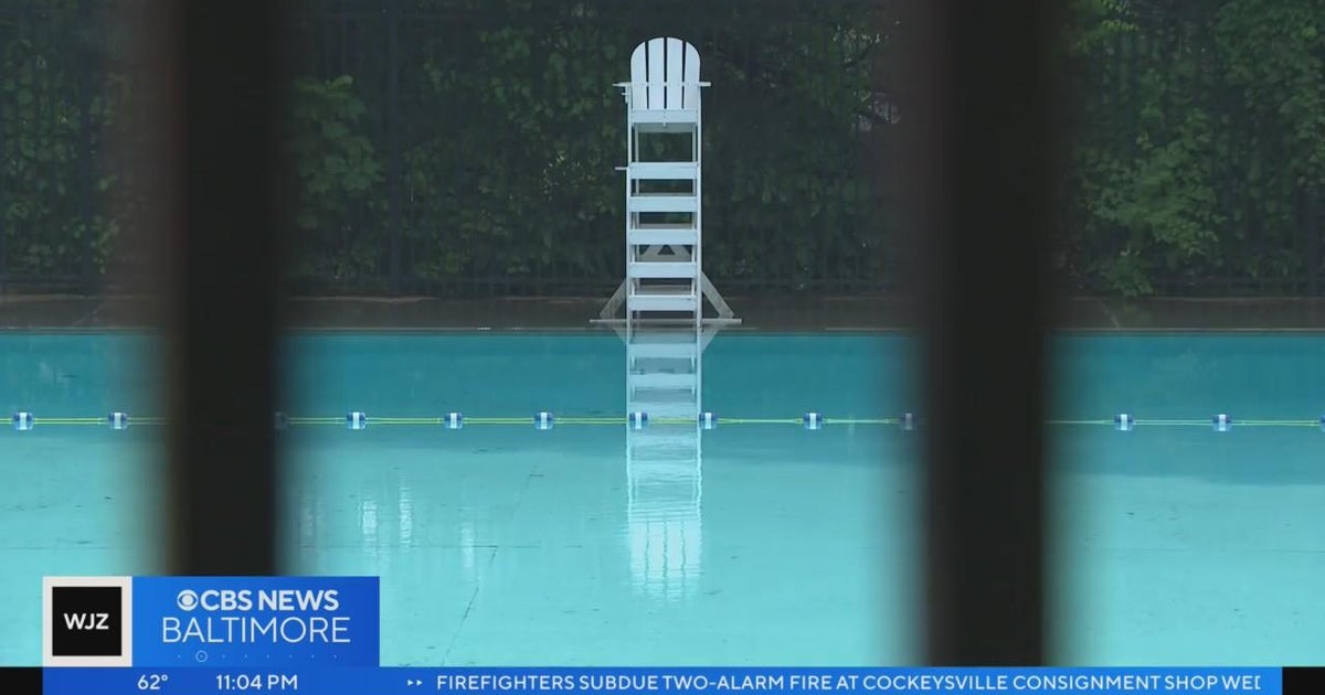 Teen nearly drowns after group breaks into closed Baltimore pool - CBS ...
