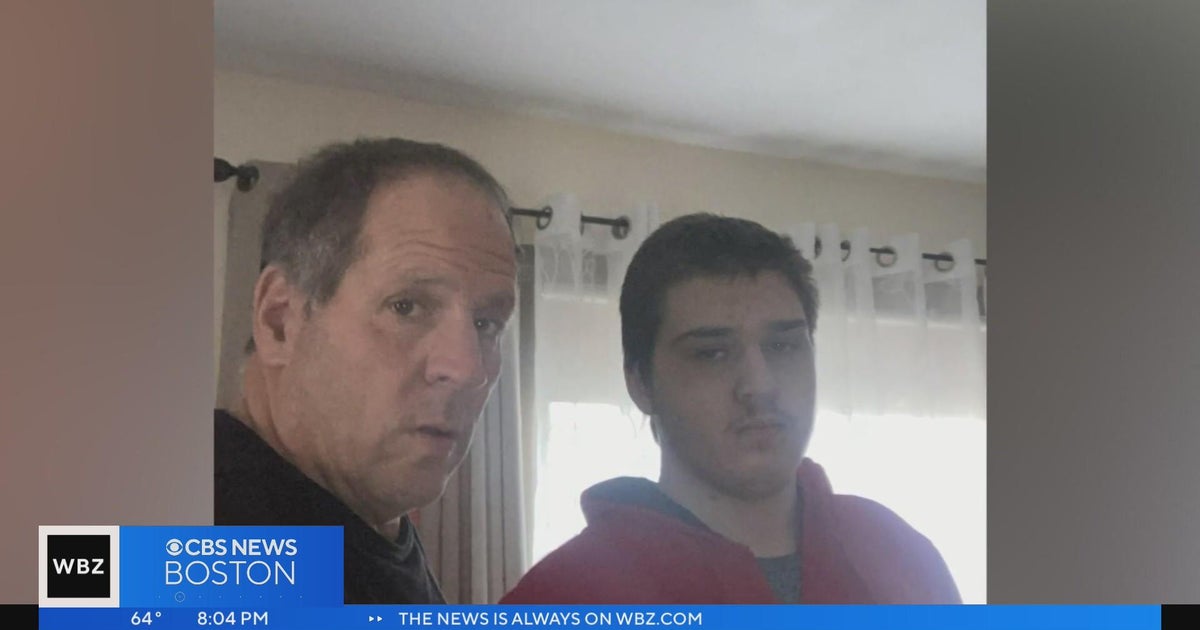 Wakefield teen arrested, accused of supporting ISIS - CBS Boston