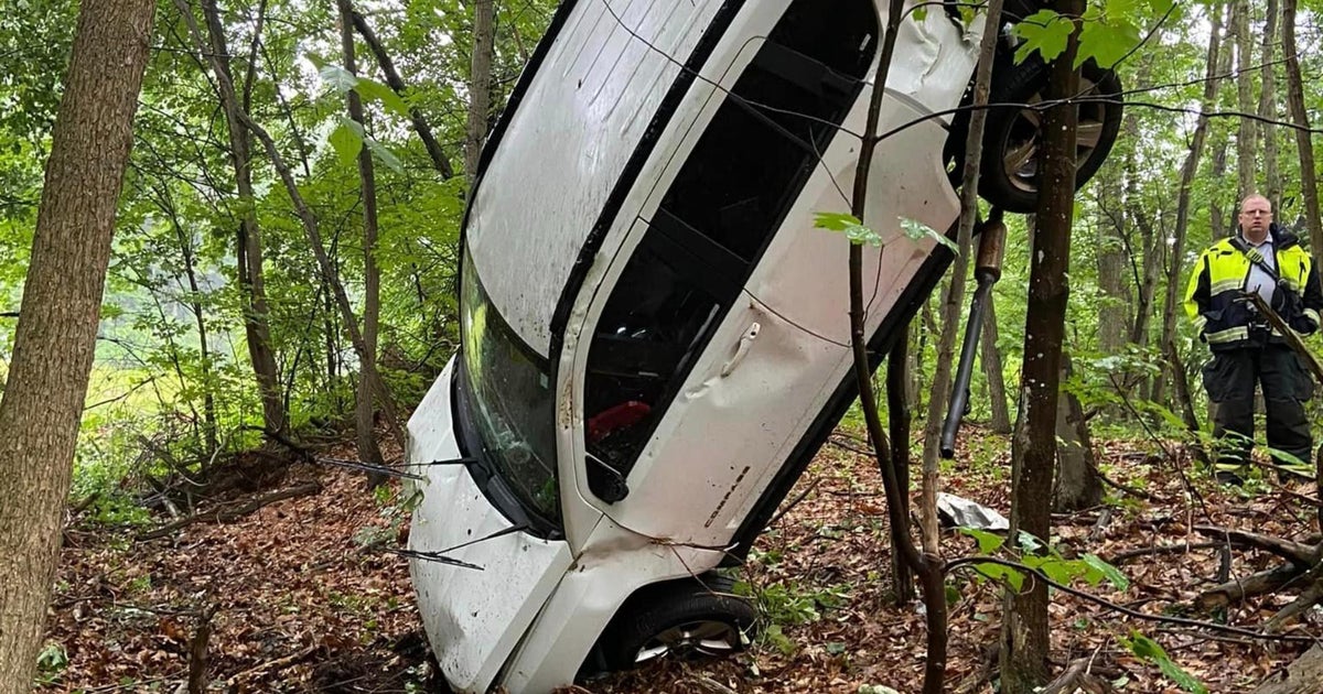 SUV abandoned nearly upright following crash on I-495 in Boxboro - CBS ...
