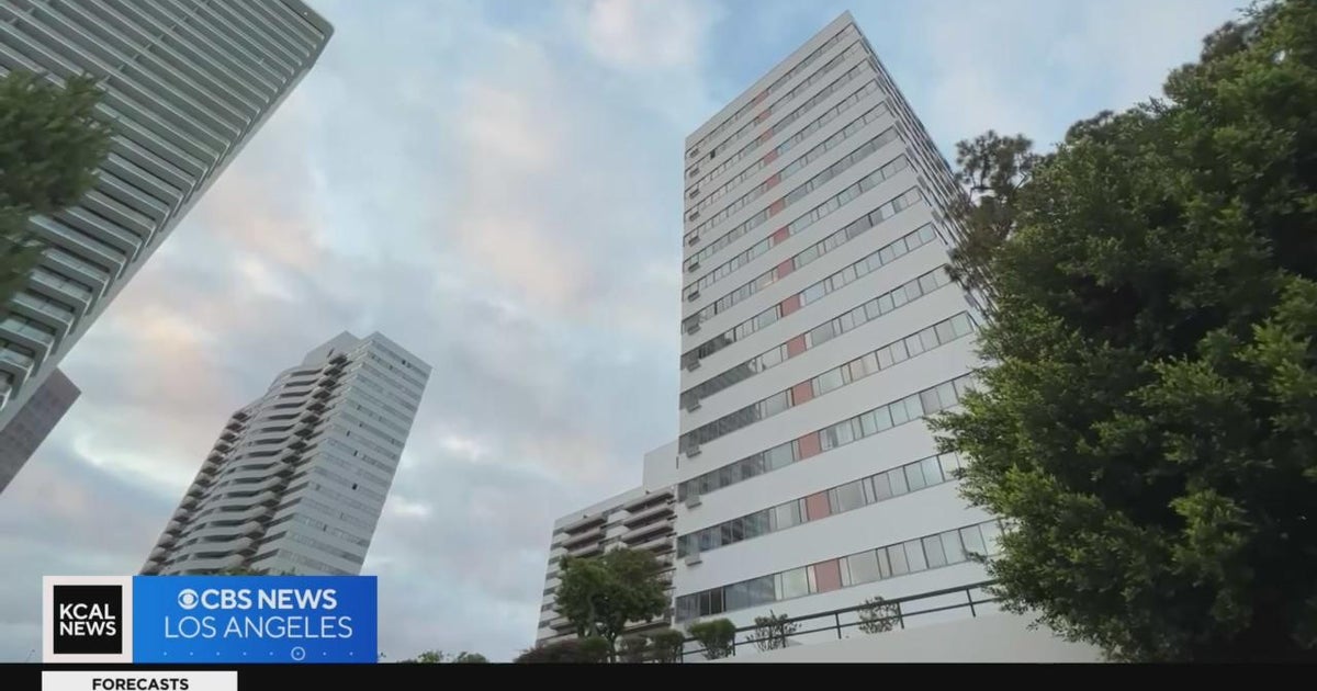 West LA tenants sue owners of Barrington Plaza after mass eviction ...
