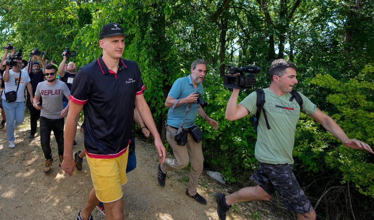 Nikola Jokic back in Sombor to watch family's horses compete - CBS Colorado