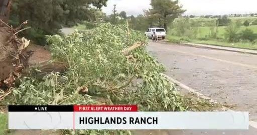 Highlands Ranch tornado reportedly damages roofs, fences, trees - CBS ...