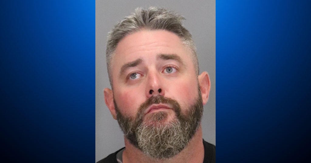 San Martin man barred from having firearms arrested with new weapons ...