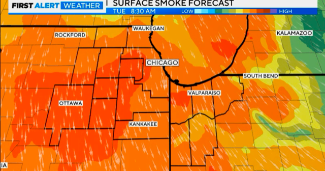 Wildfire smoke causing unhealthy air quality - CBS Chicago