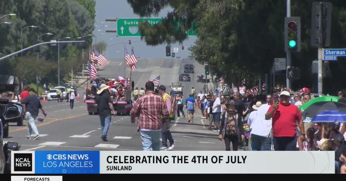 Fourth of July celebrations highlighted by parade in Sunland-Tujunga ...