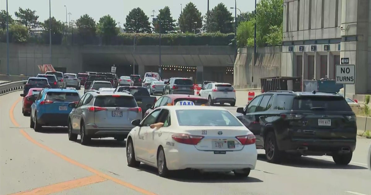 Free Blue Line an appealing option for some during Sumner Tunnel ...