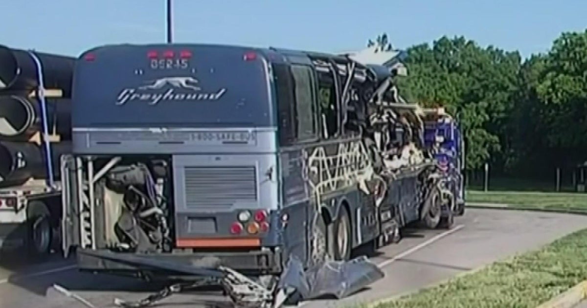 3 dead, 14 hurt after crash involving Greyhound bus on westbound I-70 ...