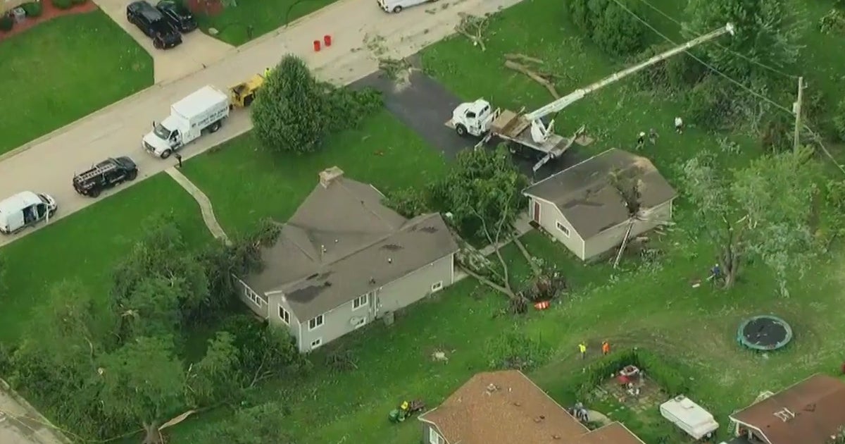 Chopper 2 spots tornado damage aftermath in Countryside - CBS Chicago