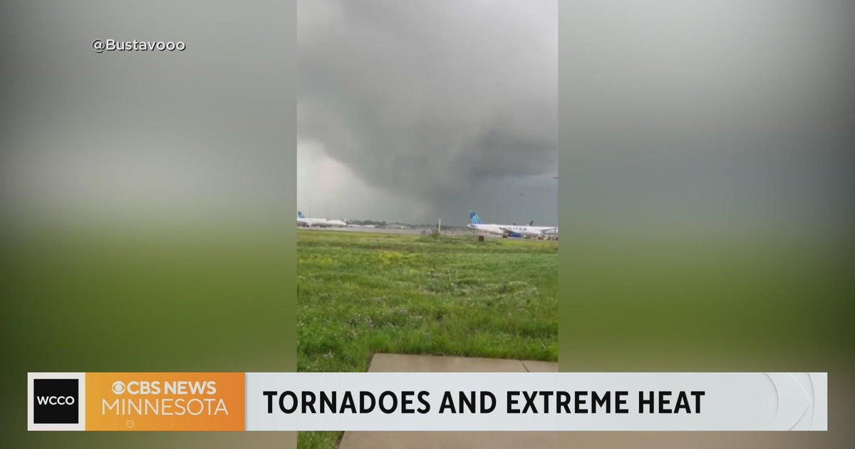 Tornado spotted near O'Hare in Chicago, extreme heat in southwestern US ...