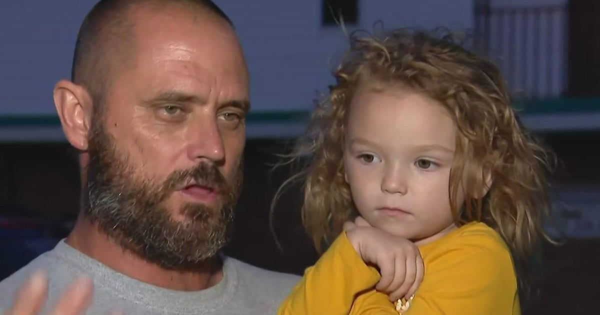 Father describes escaping tornado while at McCook hotel - CBS Chicago