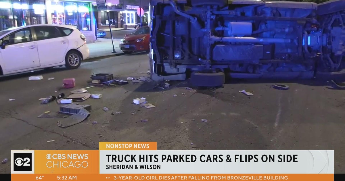 Pick-up truck crashes into parked cars in Uptown - CBS Chicago