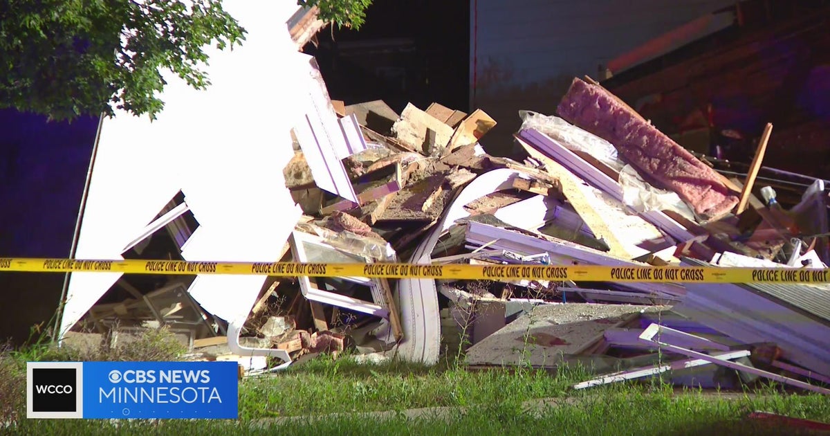Neighbors recount house explosion in Jordan - CBS Minnesota