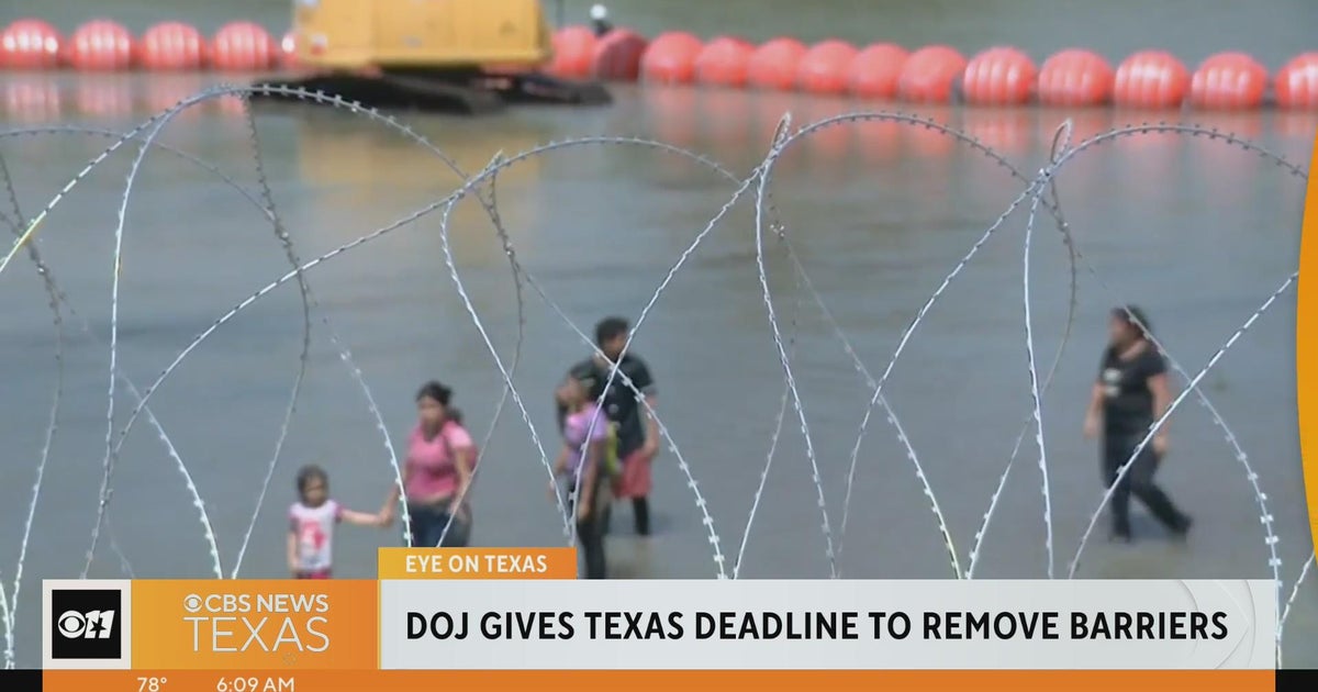 Eye On Texas: DOJ warns Texas to remove barriers in Rio Grande - CBS Texas