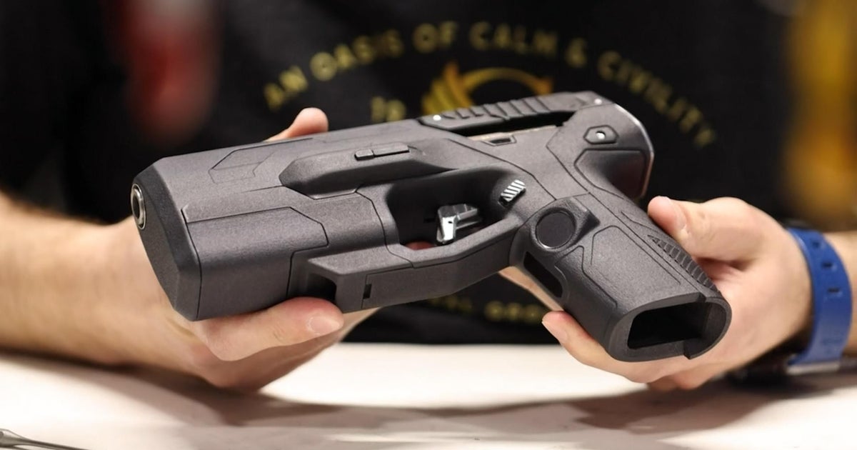 Colorado company touts safety of "smart guns" - CBS News