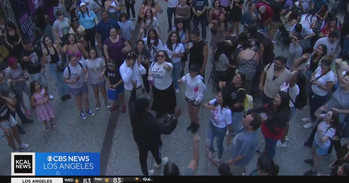 Swifties hold parties ahead of megastar Taylor Swift's concerts at SoFi ...