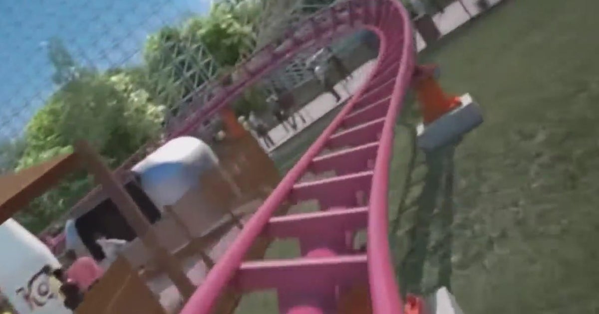Indiana amusement park creates gravy-themed roller coaster - CBS Chicago