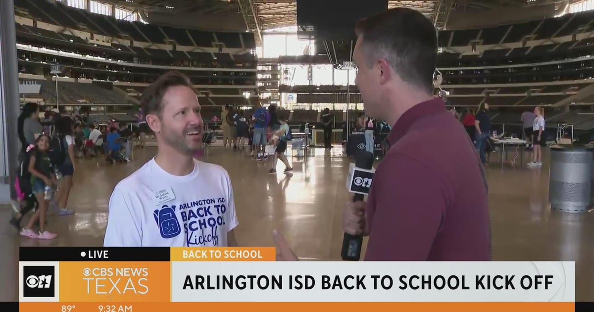 Arlington ISD hosts back to school kick off - CBS Texas