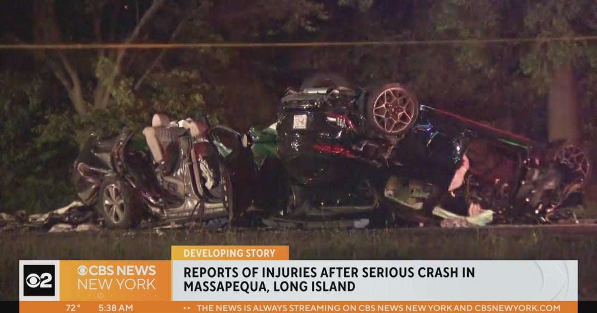 3 people killed in Massapequa crash - CBS New York