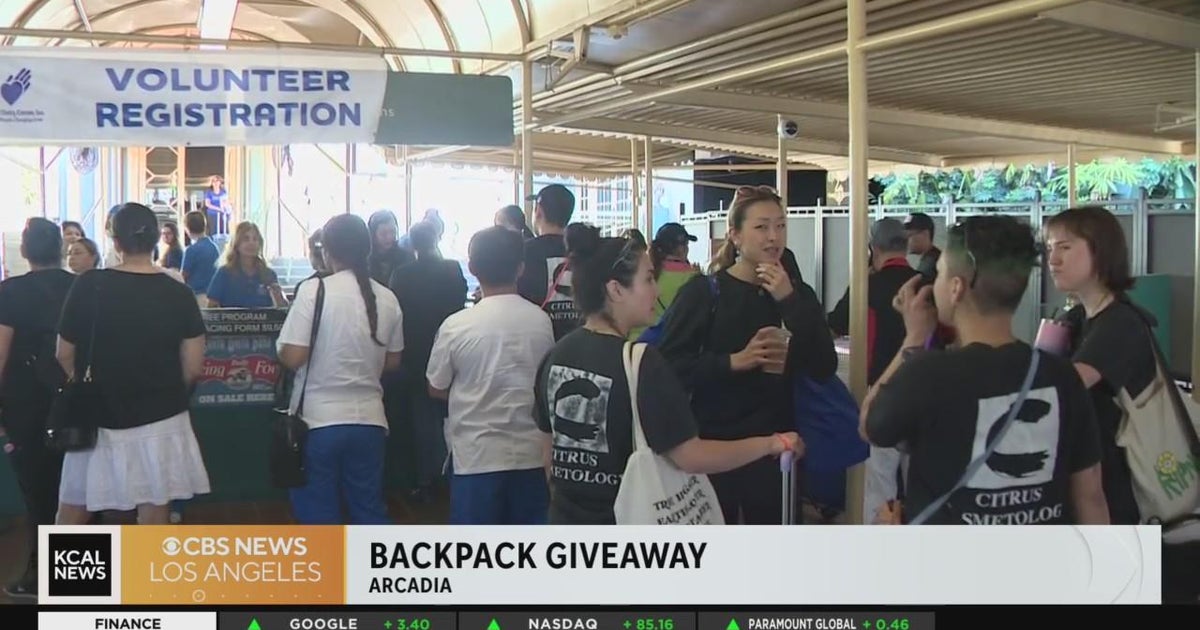 Back-to-school backpack giveaway, health event held in Arcadia - CBS ...