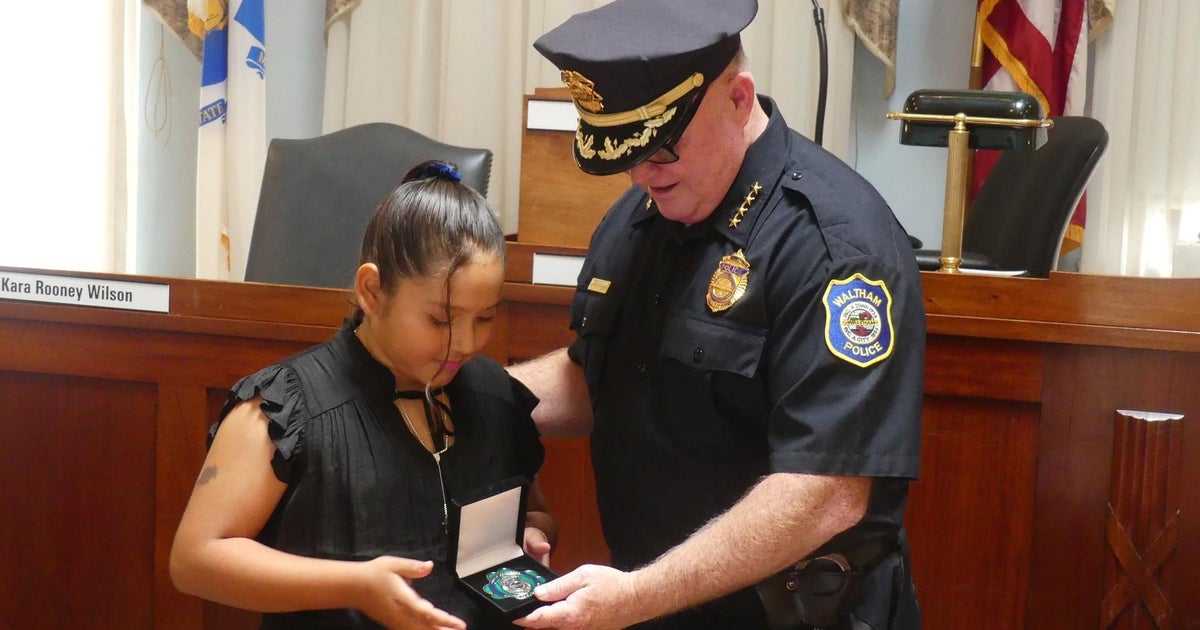9-year-old Waltham girl honored for life-saving actions during machete attack - CBS Boston