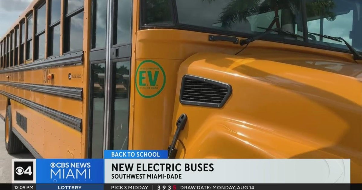 Miami-Dade schools unveils brand new electric buses - CBS Miami