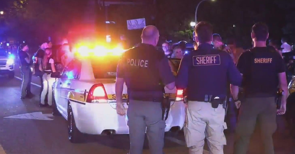 Armed Robbery Suspect In Custody Following Police Chase On West Side