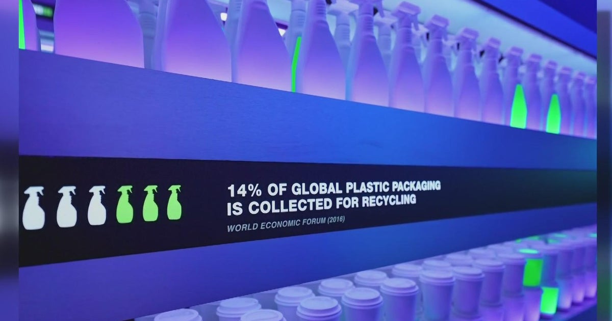 Durbin will be at MSI's 'Blue Paradox' exhibit to discuss new plastic ...