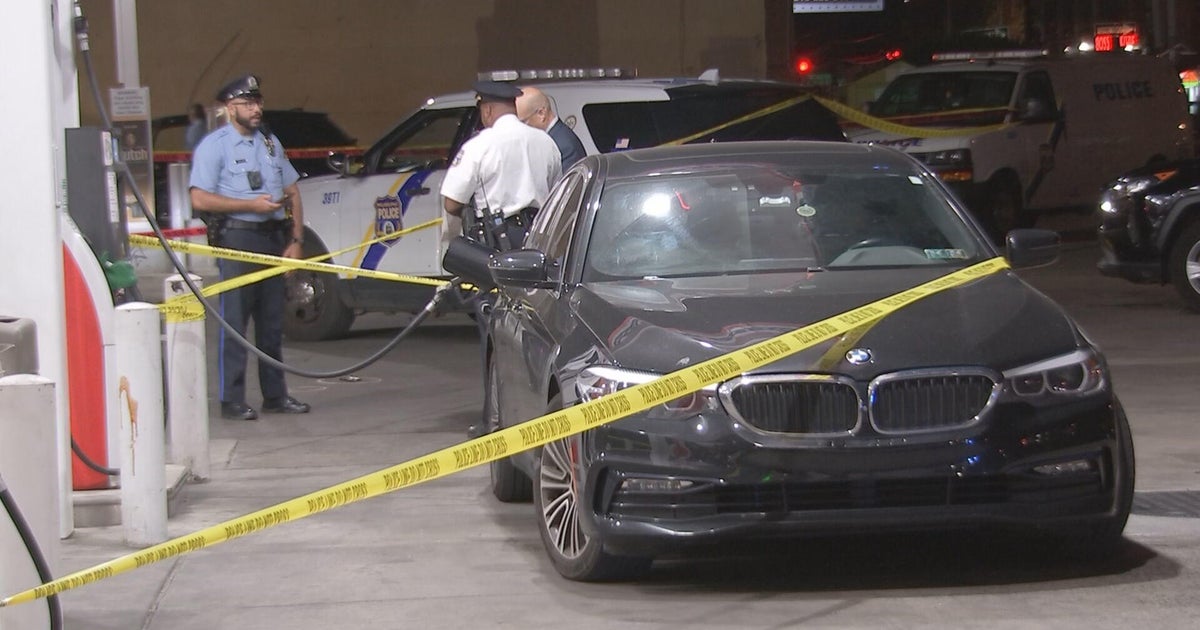 Woman, suspect shoot each other during attempted carjacking in North ...