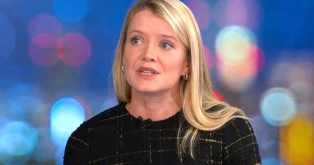 What it's like to be a war correspondent - CBS News