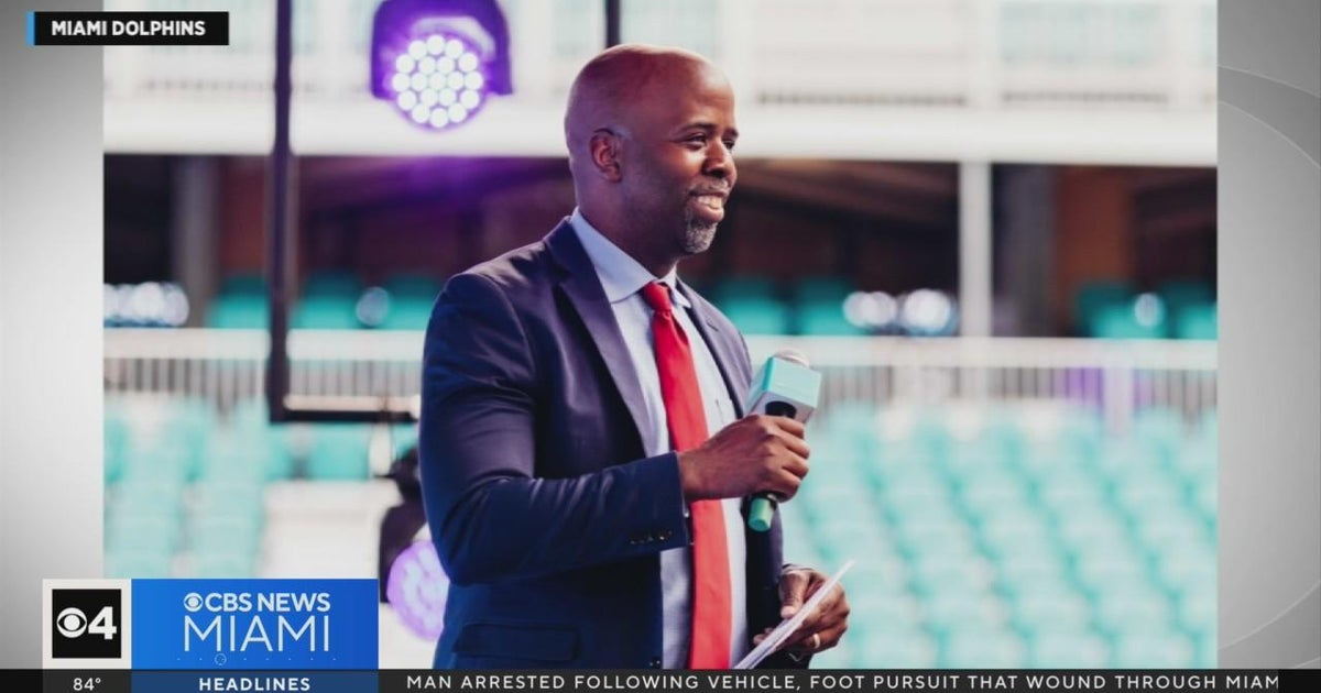 Marking 1-year anniversary of death of top Miami Dolphins official ...