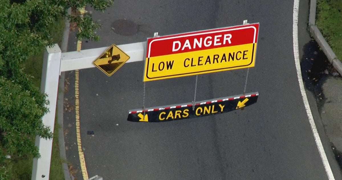 DCR hangs new 'cars only' sign to try and prevent 'Storrowing' - CBS Boston