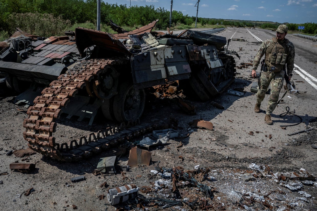 Ukraine breaches Russia's defenses to retake Robotyne as ...