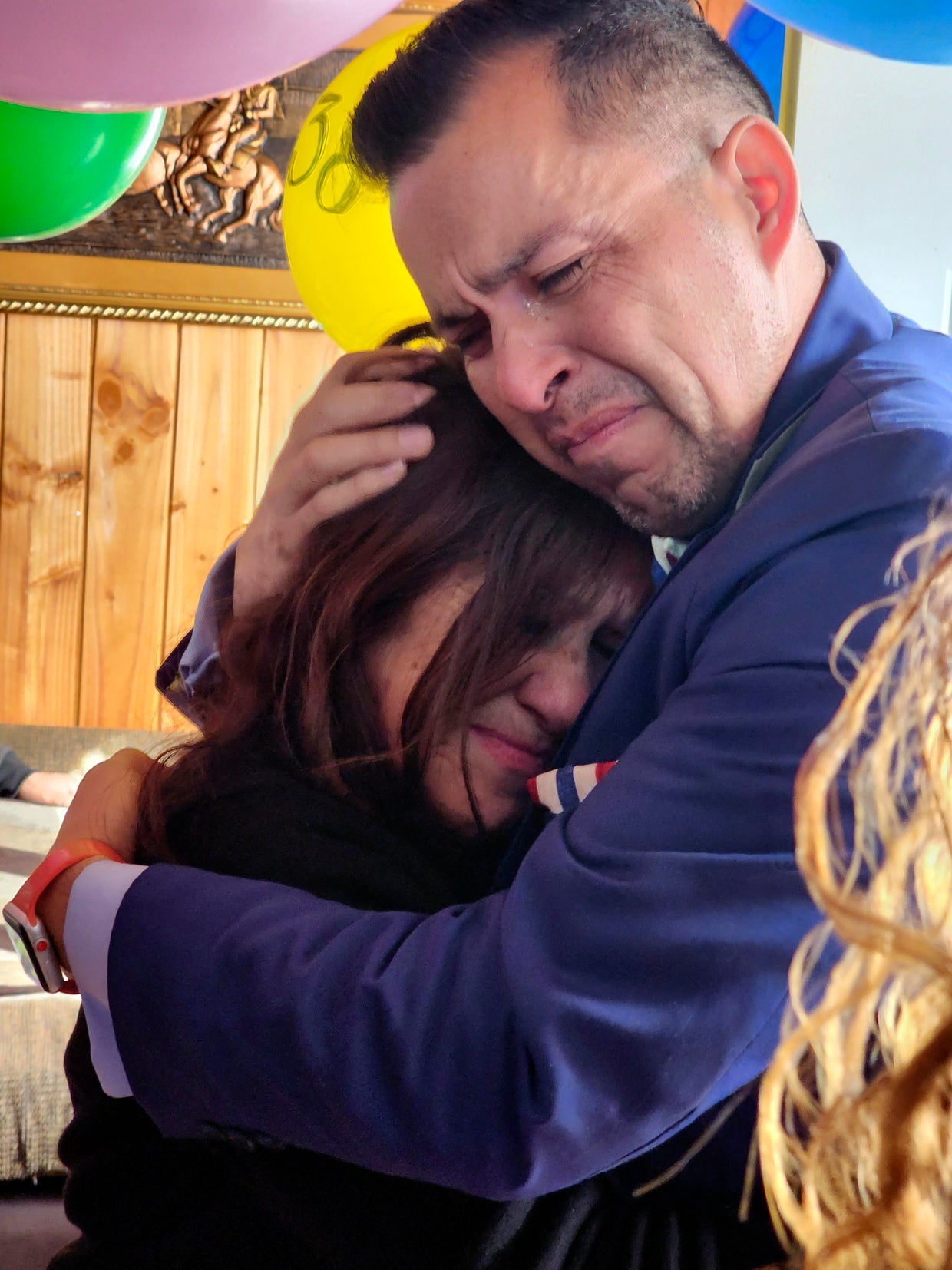 Son stolen at birth hugs his mother for first time in 42 years after ...