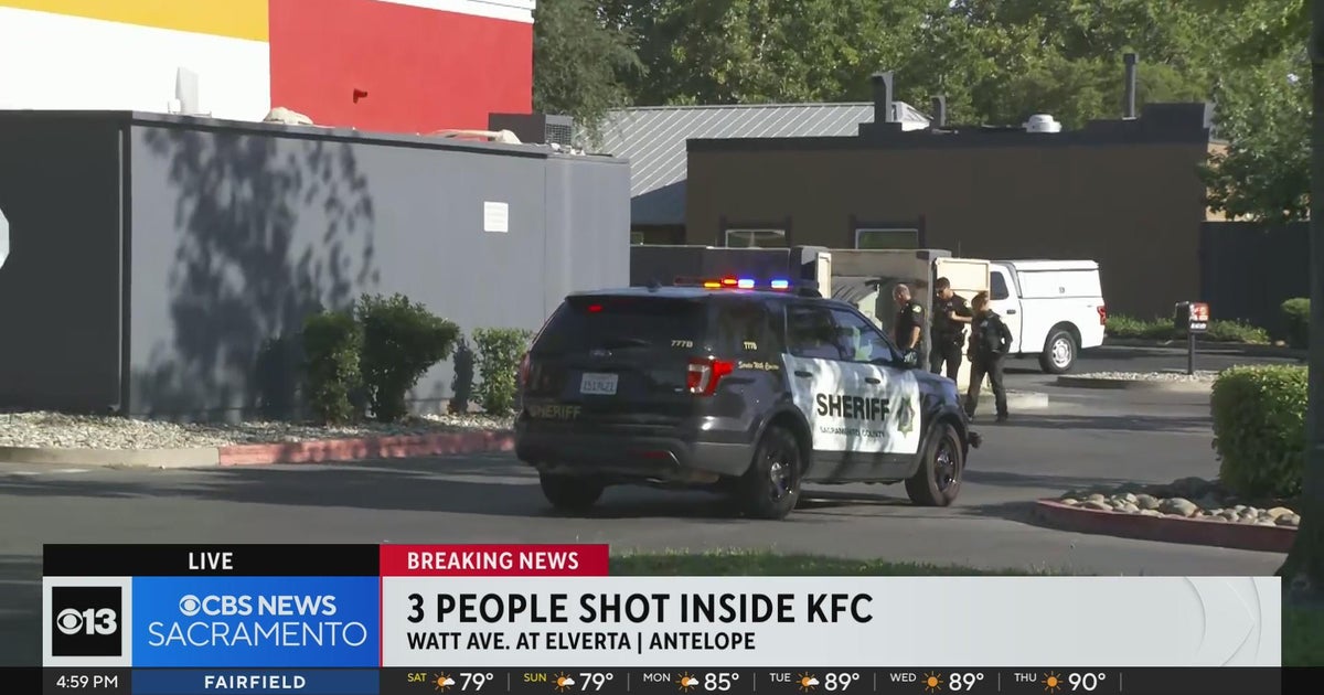 3 employees hurt after robbery ends in shooting inside Antelope-area ...