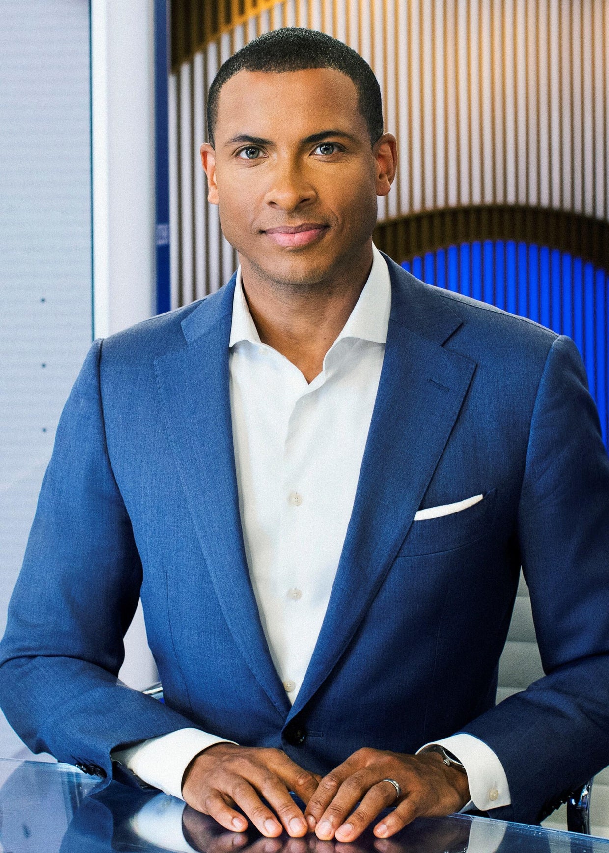 Errol Barnett - CBS News