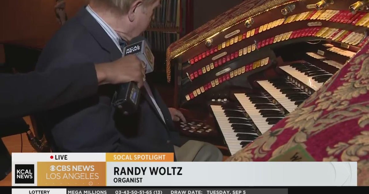 SoCal Spotlight: Playing the “Mighty Wurlitzer” at Old Town Music Hall ...