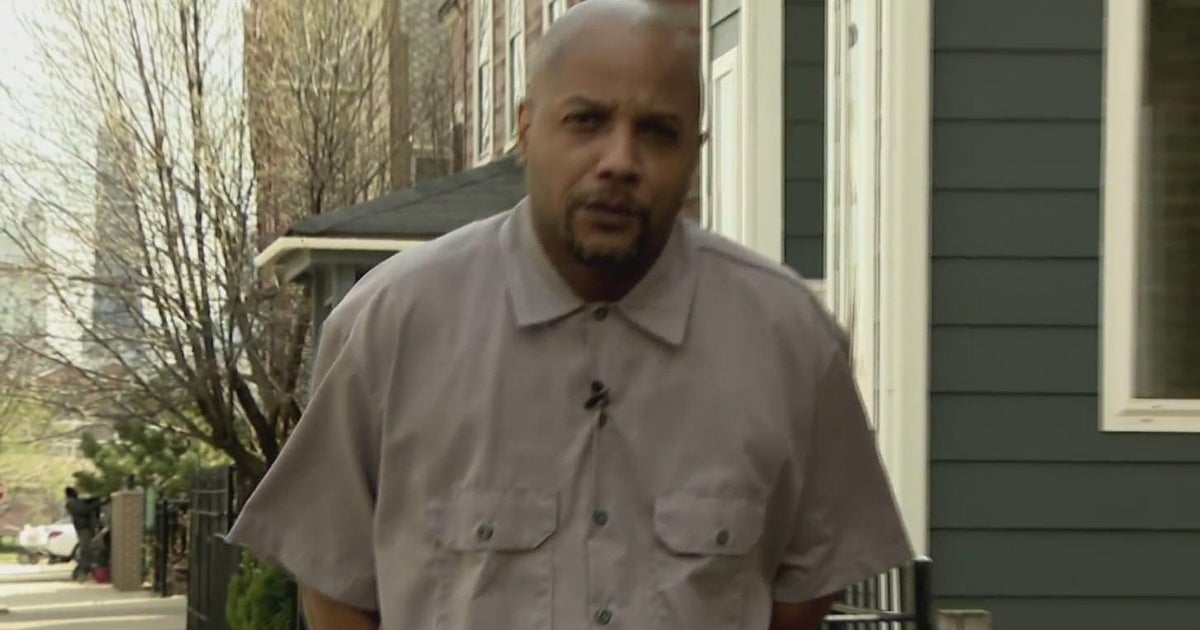 Wrongful convict's record has not been wiped fully clean - CBS Chicago